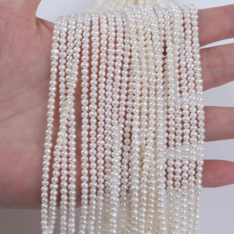 Freshwater pearls – Potato Pearls, Grade AA (2x2.5mm) | Uniq Perler