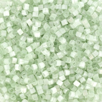Miyuki Delica perler 11/0 – DB829 Silk Satin Pale Moss Green – Uniq Perler